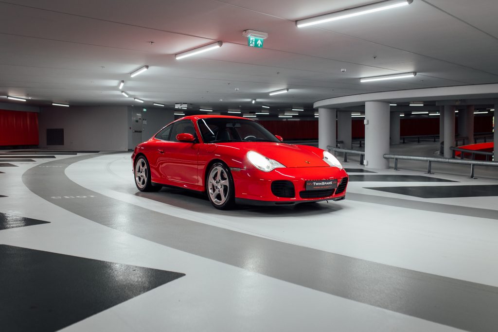 Porsche 911 Carrera 996 4S Coupé '02 Guards Red *SOLD - TwinSpark Racing